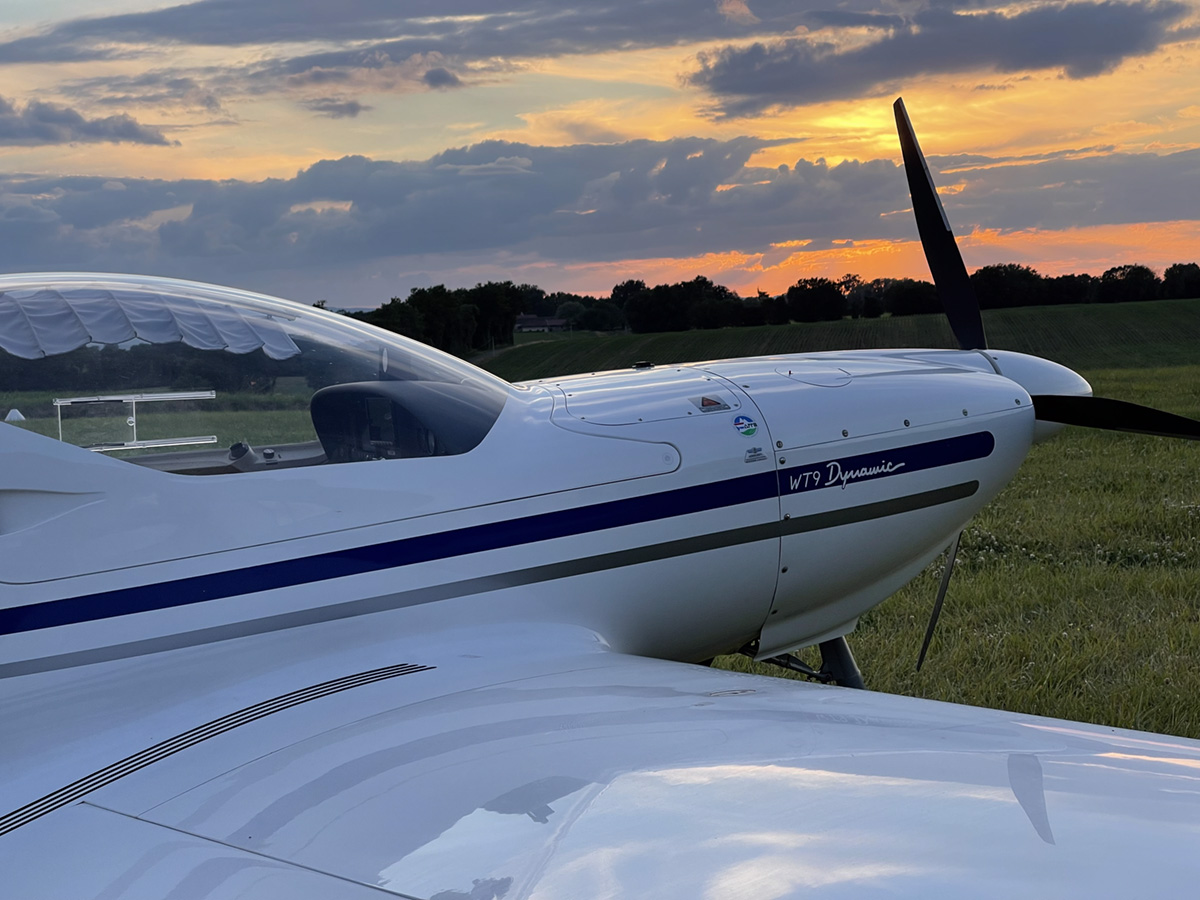 Vol au lever du soleil - Les vols de Dom